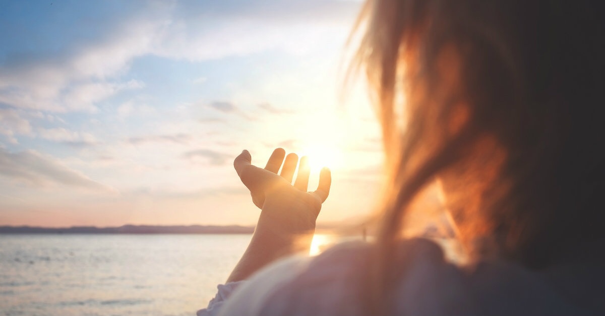 Memuliakan Kristus dalam penderitaan | RENUNGAN KRISTEN